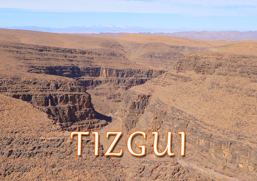 Cascatas de Tizgui, Quedas de água no início do Vale do Draa